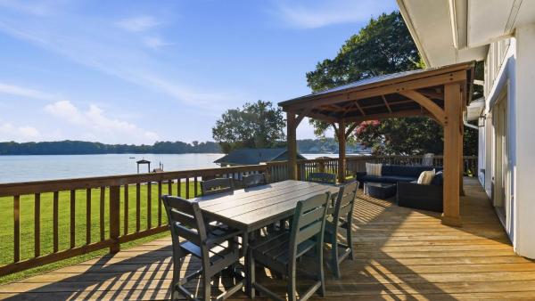 Ponderosa Pointe By Avantstay - Mooresville, NC