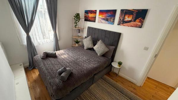 Bright 1 Bedroom Flat - Kingston upon Thames