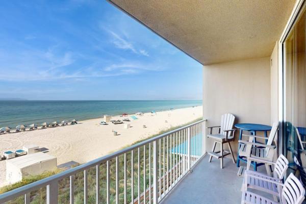 Waterfront Panama City Beach Escape With Pools Hot Tubs & Fitness Room - Panama City Beach, FL