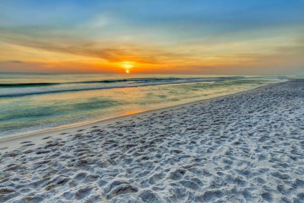 Snowbird Friendly Condo With Gorgeous Gulf Views Pools Hot Tub & Sauna - Floride