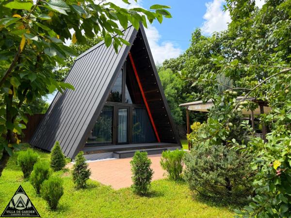 Garden Hotel, Pool & Park & Cottages - Georgië