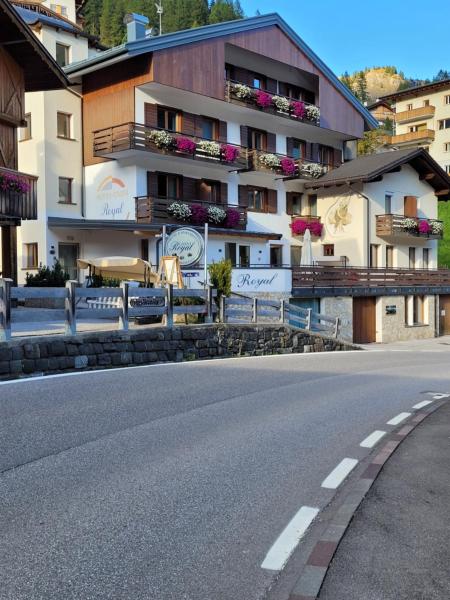 Hotel Garni Royal - Arabba