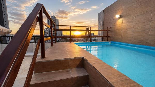 Cobertura Em Boa Viagem Com Piscina E Churrasqueira Privativa, 4 Quartos, 2 Suítes Até 10 Pessoas A 10 Min Do Aeroporto - Recife