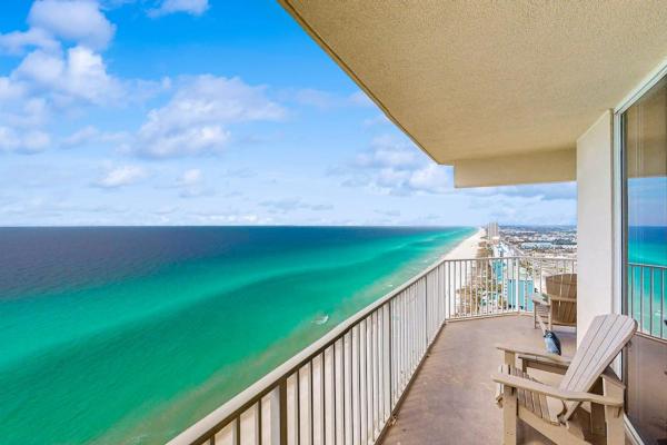 Exquisite Gulf-front Corner Condo With Beach Service Hot Tubs & Pools - Panama City Beach, FL
