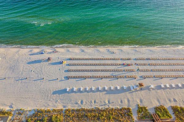 Gulf-front 25th-floor Condo With Wifi & On-site Pools Hot Tubs Gym Game Room - Panama City Beach, FL