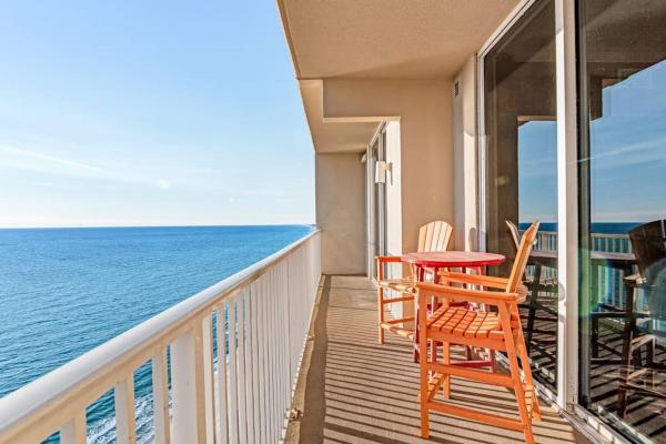 Gulf Front Condo With Views Shared In&outdoor Pools Hot Tub Gym High-speed Wifi - Panama City Beach, FL