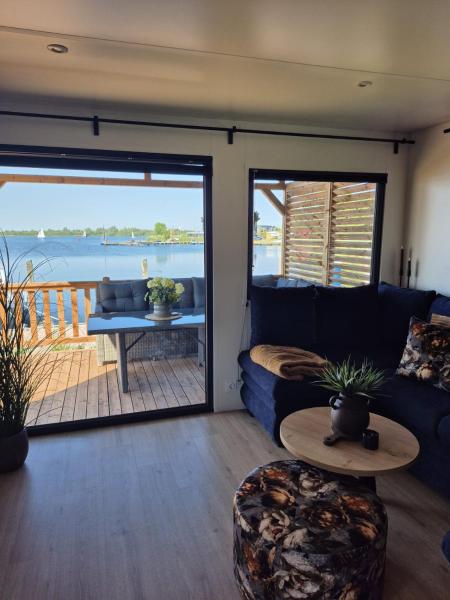 Nieuw!!heerlijk Genieten Aan Het Lauwersmeer In Een Sfeervol Royaal Ingericht Chalet Met Panoramisch Uitzicht Incl Wifi,airco,vaatwasser En Wasmachine - Schiermonnikoog