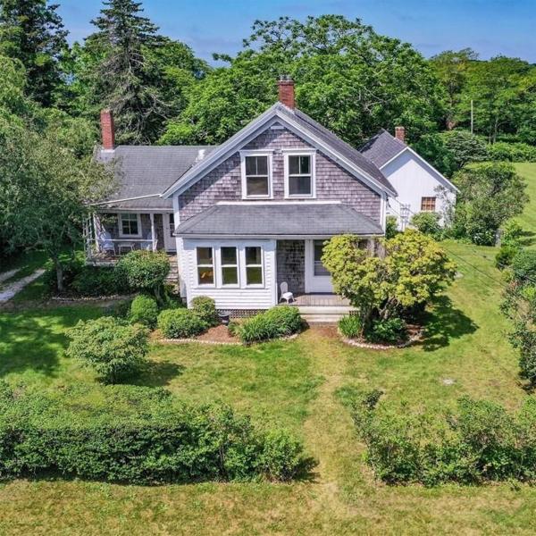 Westport Point Farmhouse - Dartmouth, MA