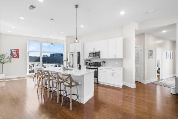 Warm & Modern 3bdrm Old City Condo - Sleeps 7 - Filadelfia, PA