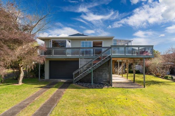 Joe's Getaway - Omori Holiday Home - Tūrangi