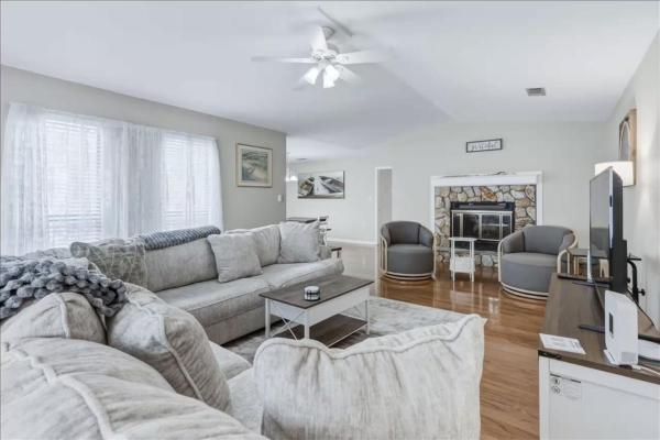 Emerald Coast Central Haven Near Bases Beaches & Downtown Fwb - Mary Esther, FL