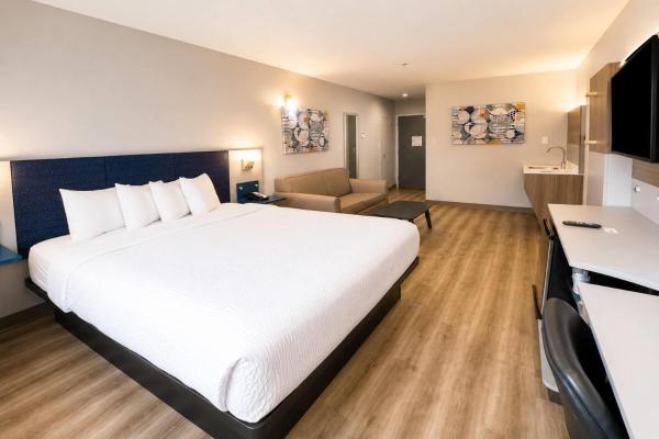 Microtel Inn & Suites By Wyndham Macon - Macon, GA