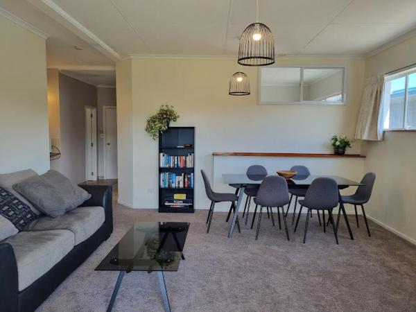 Tucked Away In Stephens Bay - Motueka