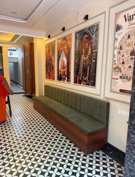 Kashi Heritage By Ishwar Atithi Bhawan Walking Distance To Kashi Vishwanath Mandir & Dashashwamedh Ghat - Varanasi