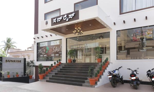 Hotel Sunrise Luxury Stays - Karnataka