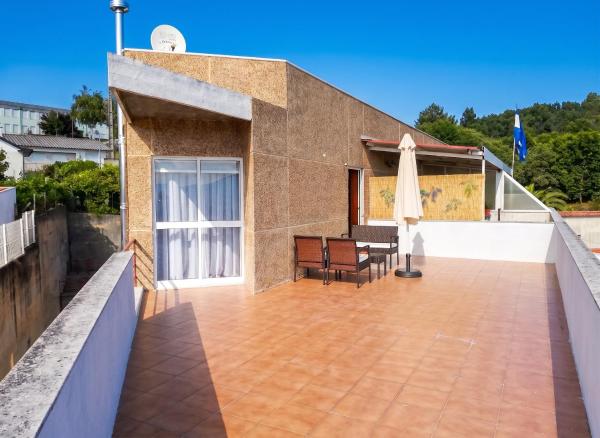 Apartment With Mountain View In Eiriz - 65 Sqm - Terrace - Baião
