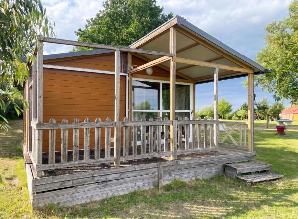 Chalet Charmant Avec Piscine à Chazemais - Auvergne