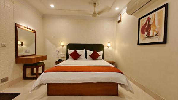 Hotel Saluja - Siliguri
