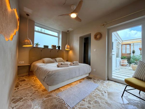 Le Douze - Suite Privée, Jacuzzi Spa Et Terrasse - Wevelgem