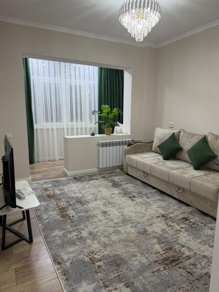 New Modern Central Apartment, 5ppl - Bishkek