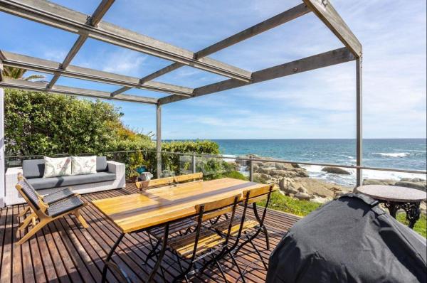 Spacious House Sea View - Camps Bay