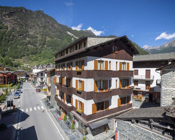 Hotel Funivia - Sondrio