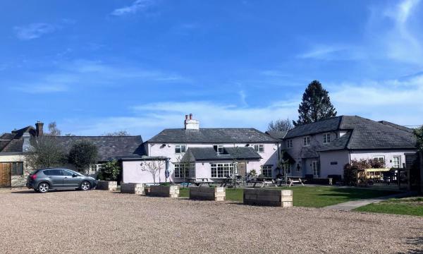 The Fox At Ibstone - Henley-on-Thames
