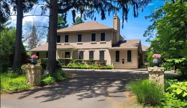 Charlotte Garden Bed And Breakfast - Niagara-on-the-Lake