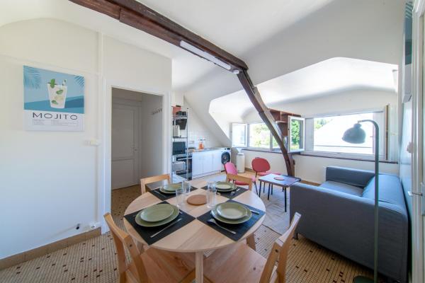 Léchappée Yzeures - Appt Lumineux Avec Parking - La Roche-Posay