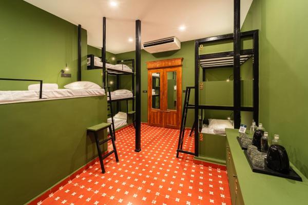 Versailles Backpacker Hostel - Puducherry