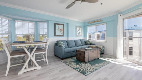 Seaside Escape With Luxe Interior And Ocean Views - Islamorada, FL