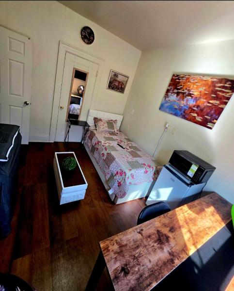 Habitación Privada Y Sencilla Con Tv De 55 Pulgadas Cerca De Ny - Paterson, NJ