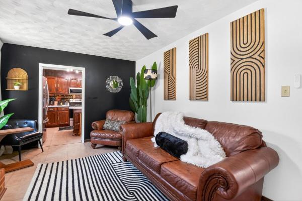 Boutique Retreat Near Fort Eustis & Williamsburg - Seaford, VA