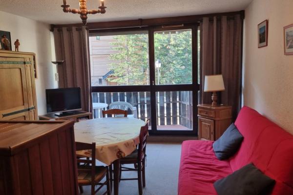 Ski-inski-out Studio With Balcony - Jausiers