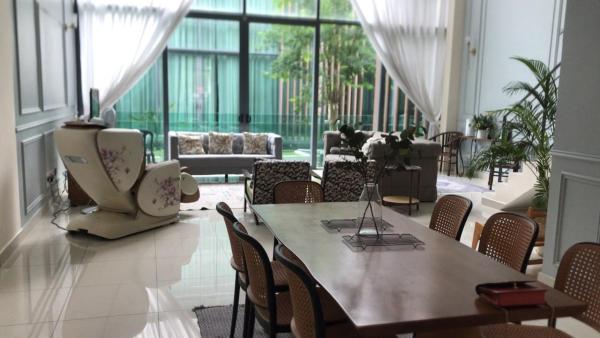 Luxury, Affordable And Spacious Private Villa With Swimming Pool & Jacuzzi For 20 Plus Ppl Cyberjaya - Putrajaya