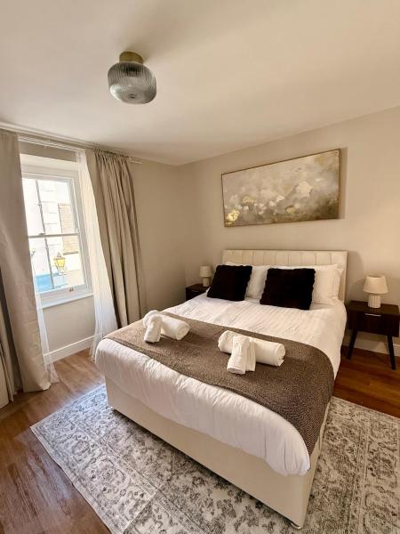 Dolphin House Coastal Getaway - Flat 3 - Tenby