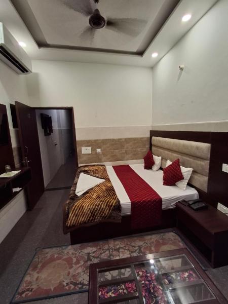 Hotel Taj - Panipat