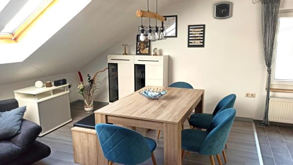Ferienwohnung Im Vilstal Dachgeschoss Mit Klima - Burglengenfeld