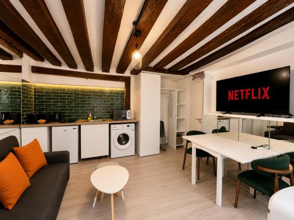 Latin Quarter Classic 1br Apartment With Netflix - Levallois-Perret