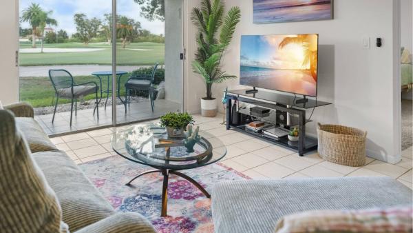 Isla Del Sol Rentals St Petersburg - St. Petersburg, FL