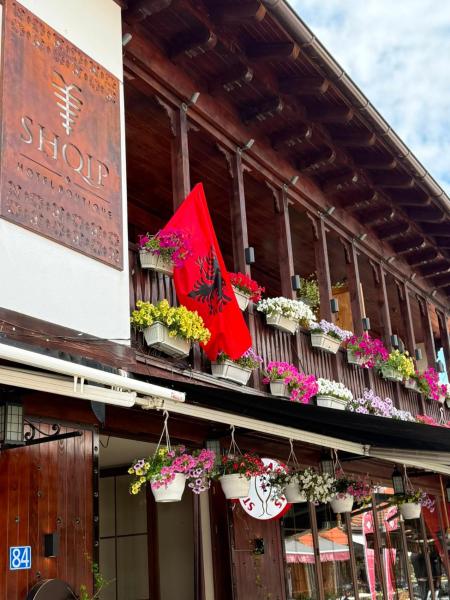 Shqip Boutique Hotel - Old Bazaar Gjakova - Kosovo