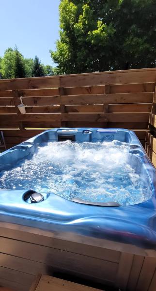 Le Clos De La Ronziere Avec Jacuzzi - Saint-Flour