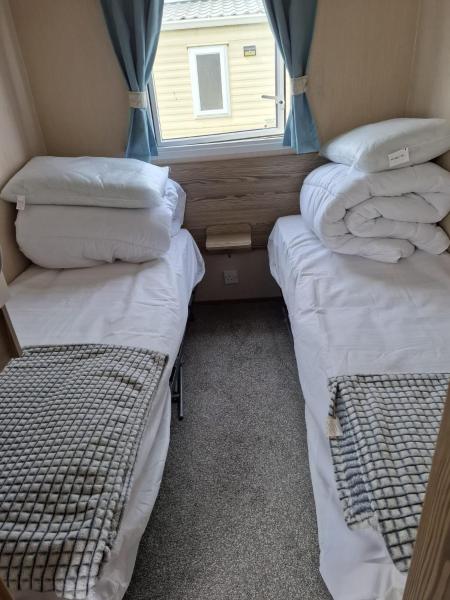 Caravan Holiday Hire - Prestatyn