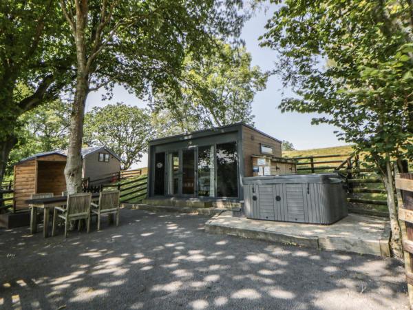 The Fox Den - Llandrindod Wells