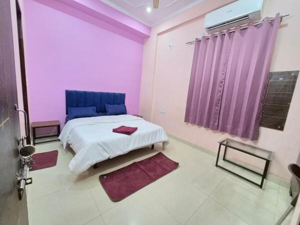 Hotel Delight 106 Rooms Stay Airport Budget Rooms - Jaipur