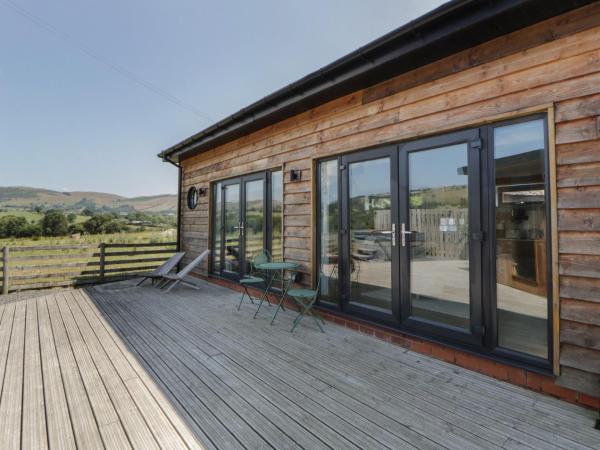 Tin Shed - Rhayader