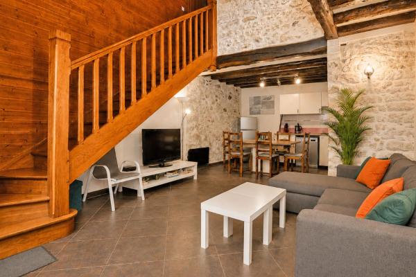 Maison En Pierre- Cour Au Calme- Commerces à Pied - Île-de-France
