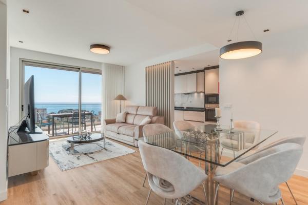 Golden View Funchal Pools, Parking & Comfort - Funchal