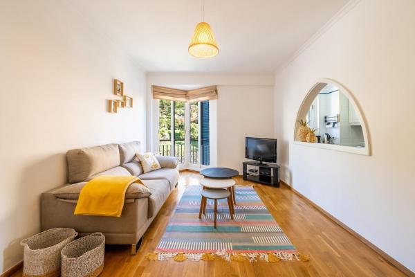 Eldomar 6aa Top Floor Near Beach & Services - Funchal