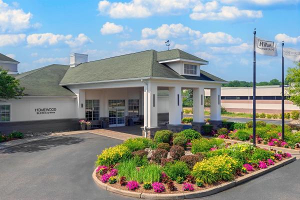 Homewood Suites By Hilton Holyoke-springfield/north - Springfield, MA